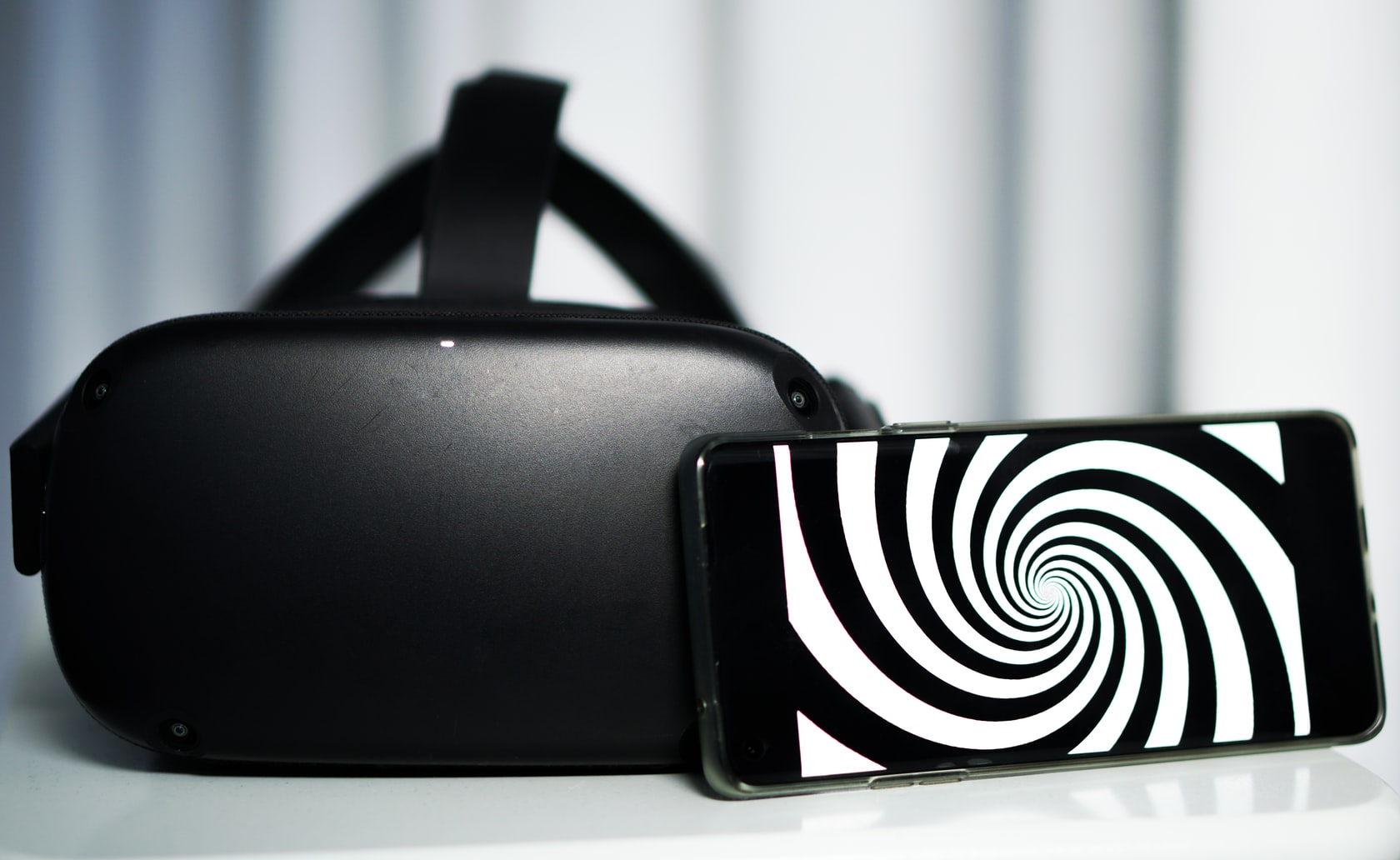 VR Hypnosis: The Future of Hypnotherapy in Virtual Reality