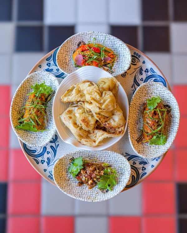 Nishani | A fi sau a nu fi, Restaurant Piața Romană, Bucătărie ...