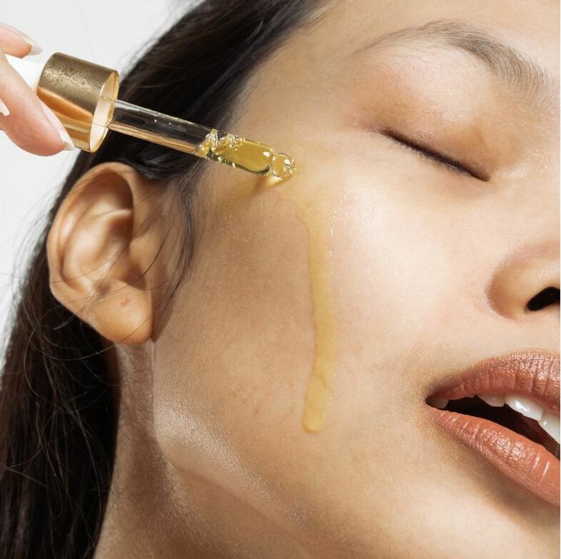 How do you choose the right oil for a face massage?