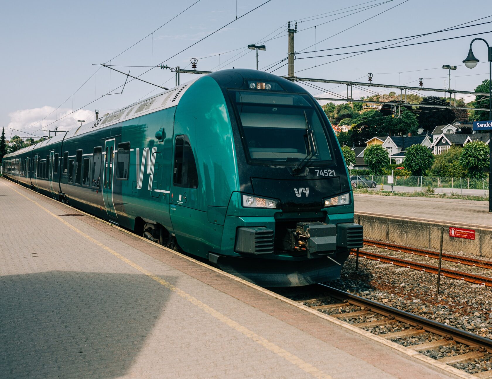 Speedy & Spectacular: Most Popular Bullet Trains Worldwide