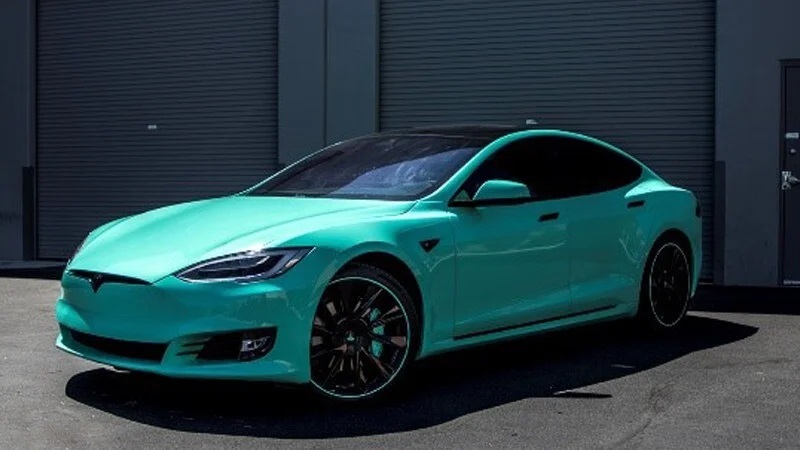 Premium Mobile Tesla Vinyl Wrapping Installation in South Florida