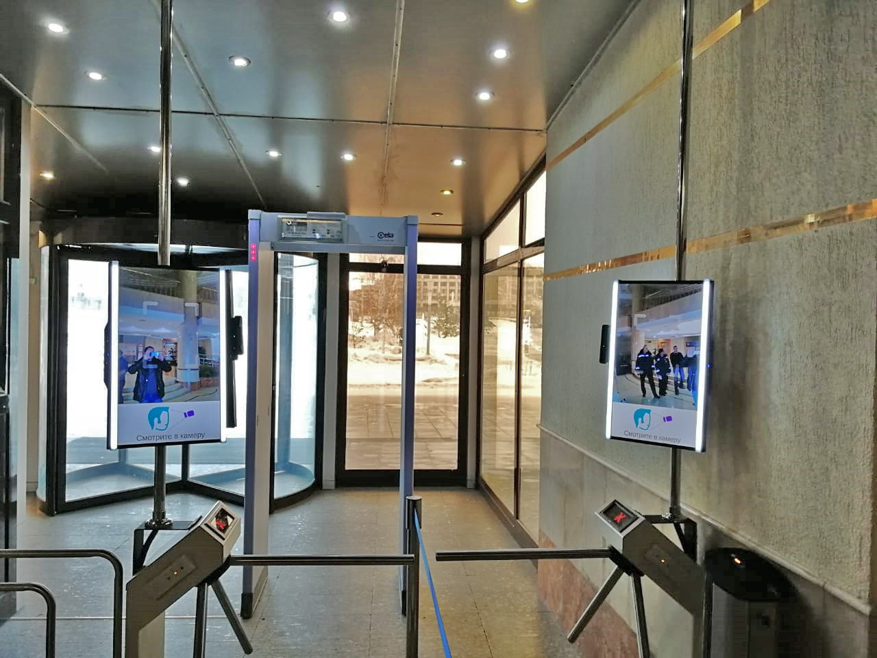 Access Control System with 3D Face Terminals | 3DiVi Inc.