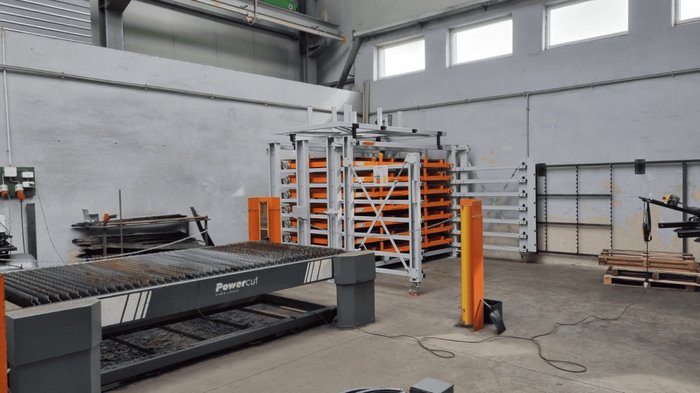 Racks for metal plates | RAXMET