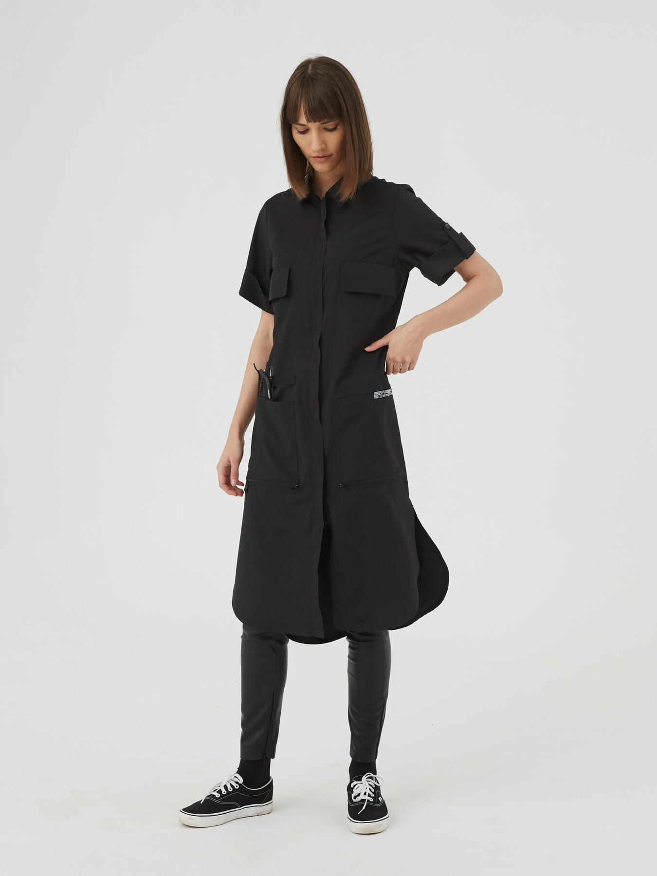 Premium Hairdresser Uniforms – Bleach-Resistant Professional Workwear