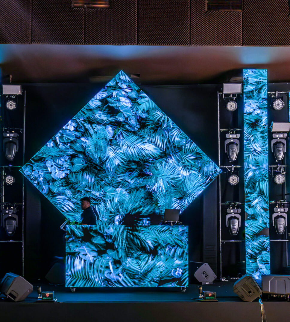 Custom Led Screen Rentals | Rent LED Screens of Any Size | Event ...