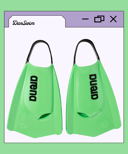 A Beginner's Guide to Swimming Fins: Long vs. Short Fins and Their Purpose