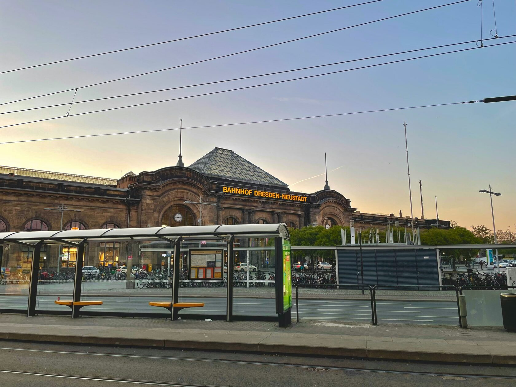 Dresden Central Station - CZECH RAILS