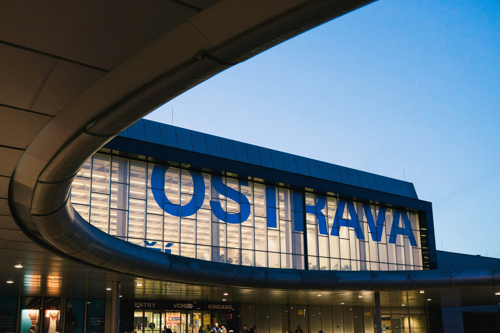 Ostrava Main Train Station - CZECH RAILS
