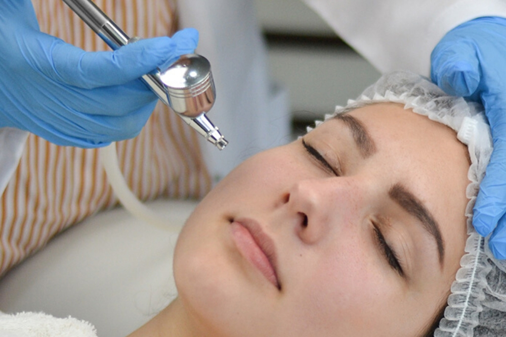 Zemits HydroLuxx - Hydrodermabrasion & Oxygen Infusion System