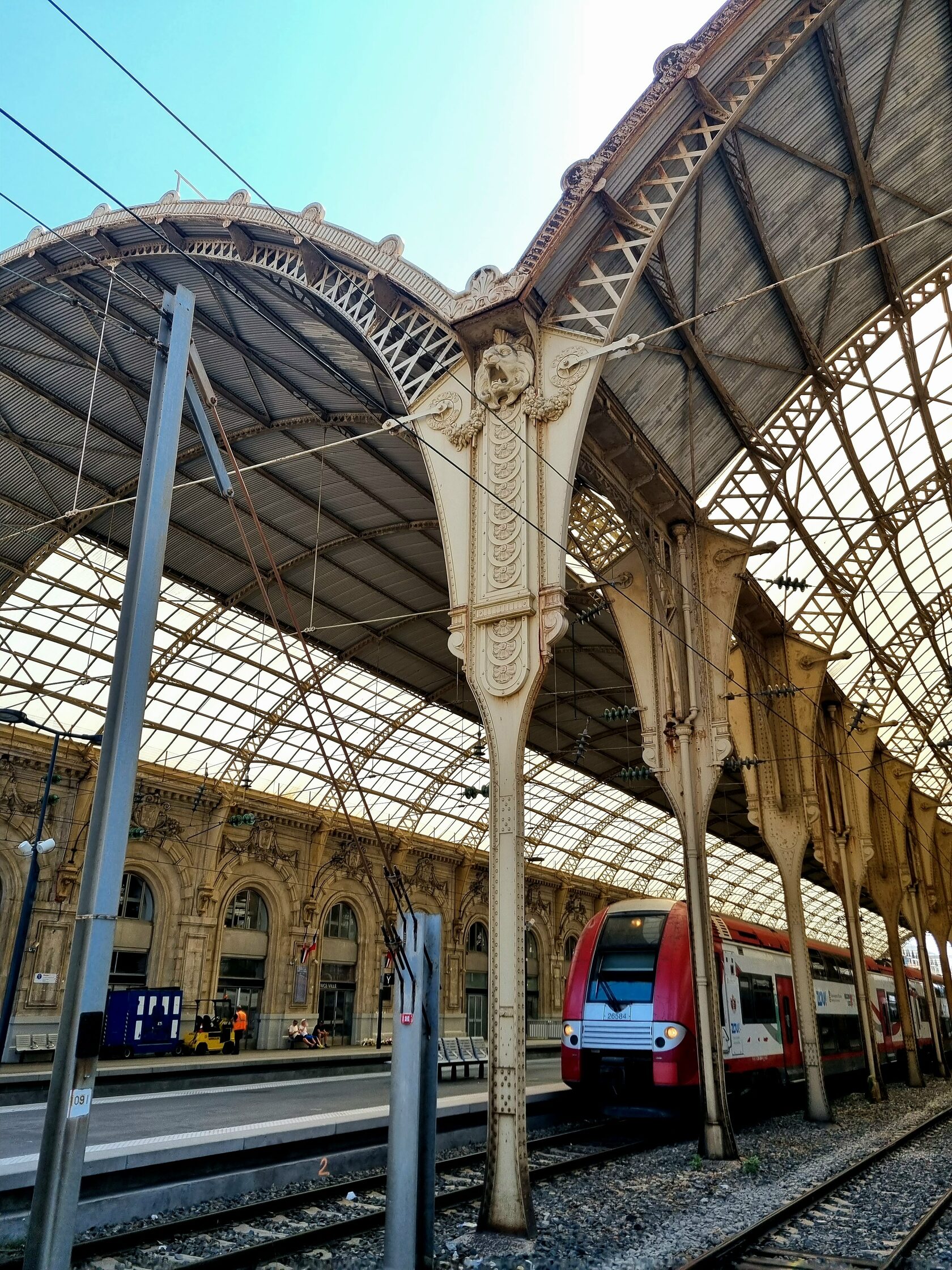 Nice Train Station in France | Address & Facilities - France Trains