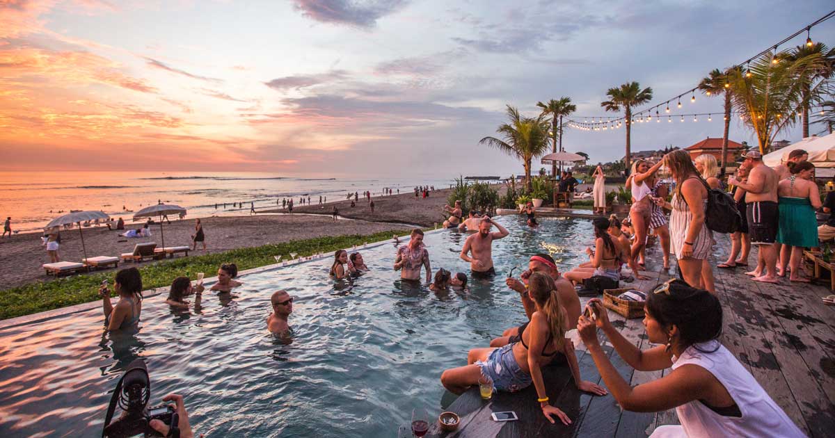 6 Budget-Friendly Destinations for Surfers