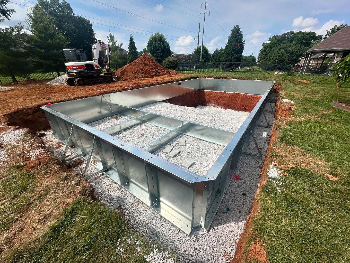 Pools Oasis | Custom Galvanized Steel Pool Frames Built to Last
