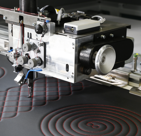 Перфорація шкіри, алькантарі так еко шкіри. Фігурна перфорація.