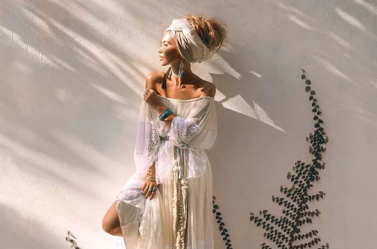 How To Meditate In Fashion (And Reasons Behind It) - How to dress for a ...