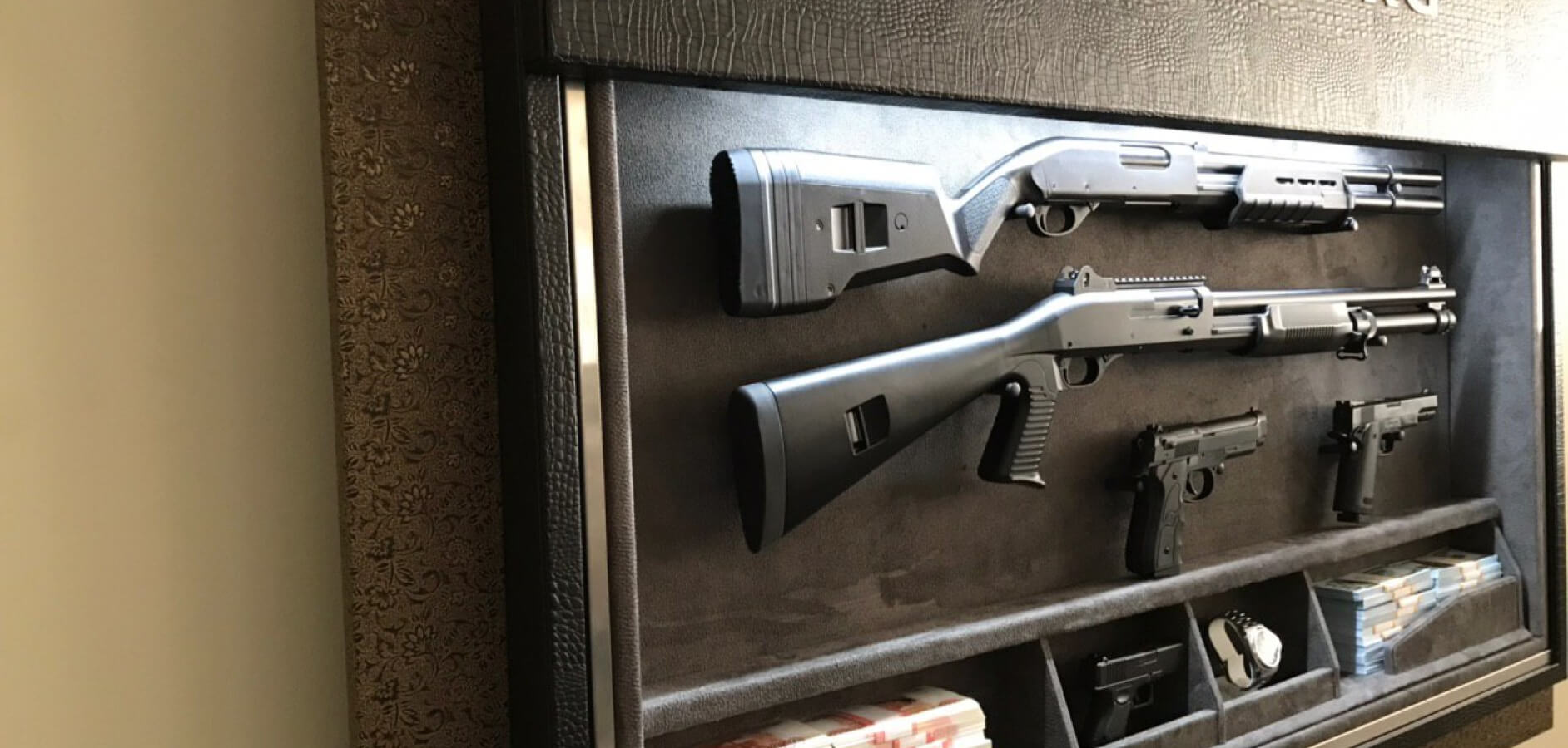 SWITZBERG™ | World's First Fully Automated Luxury Safe