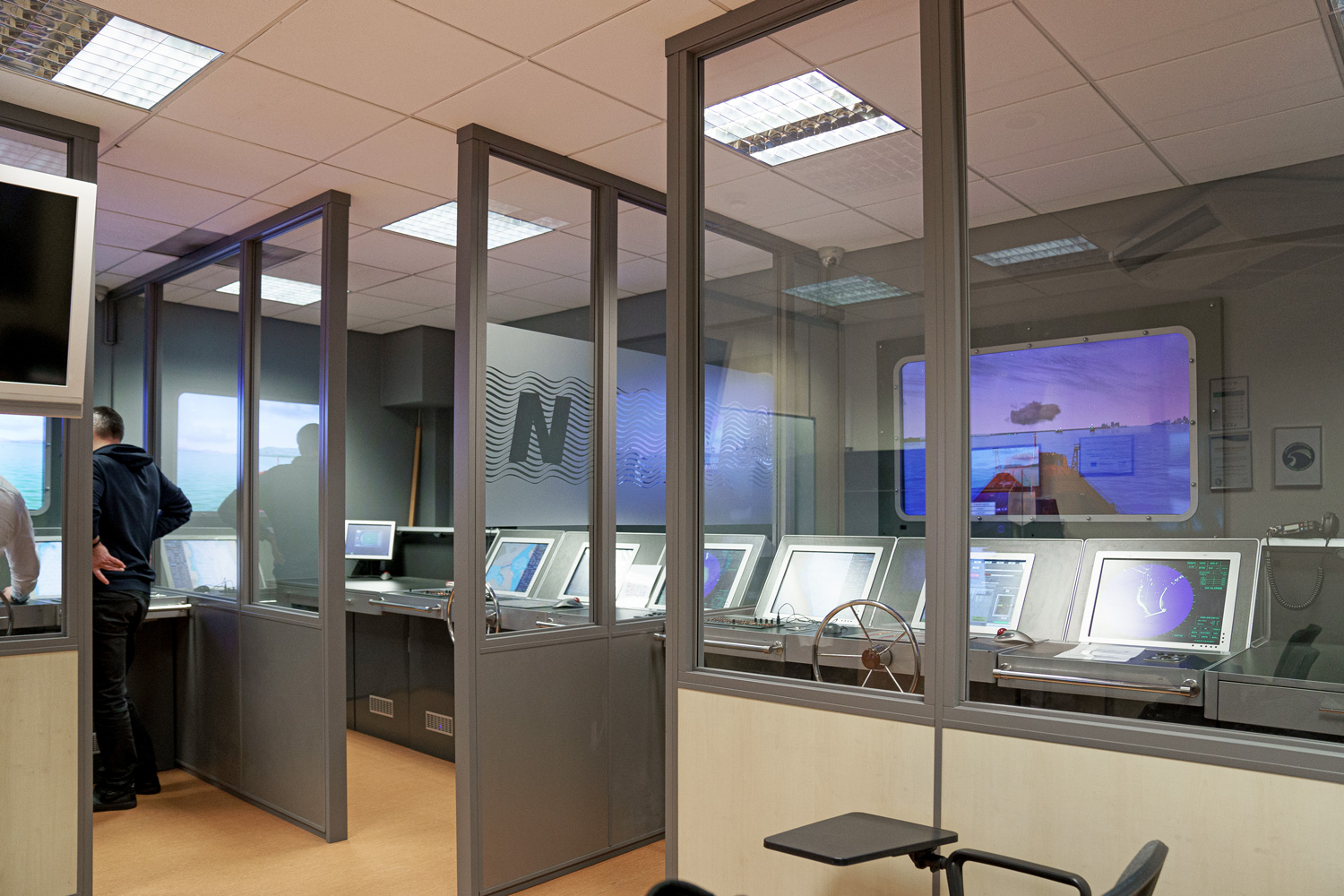 Operational use of Electronic Chart Display and Information Systems ...