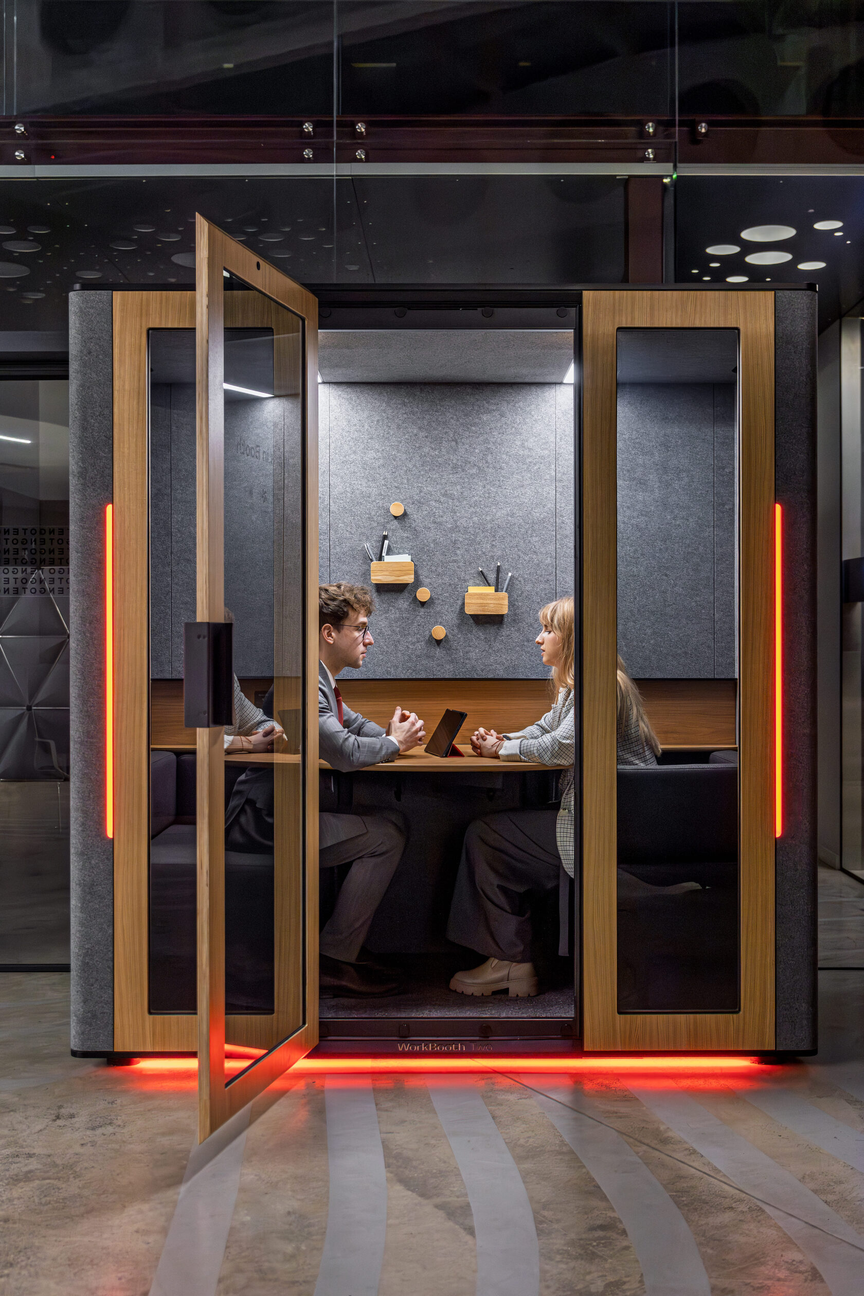 WorkBooth Two - The smart meeting pod for two people