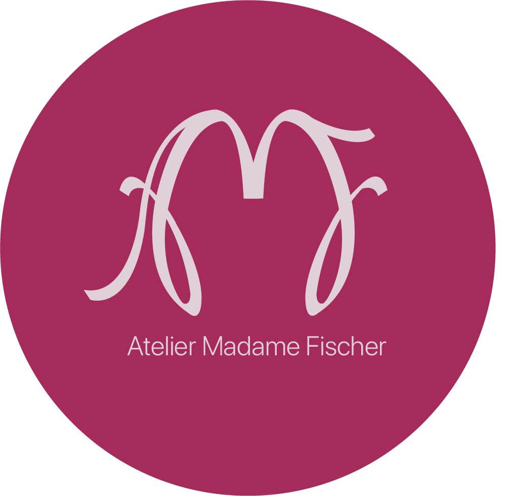 Polster und Lampenschirme Restaurierung - Atelier Madame Fischer.