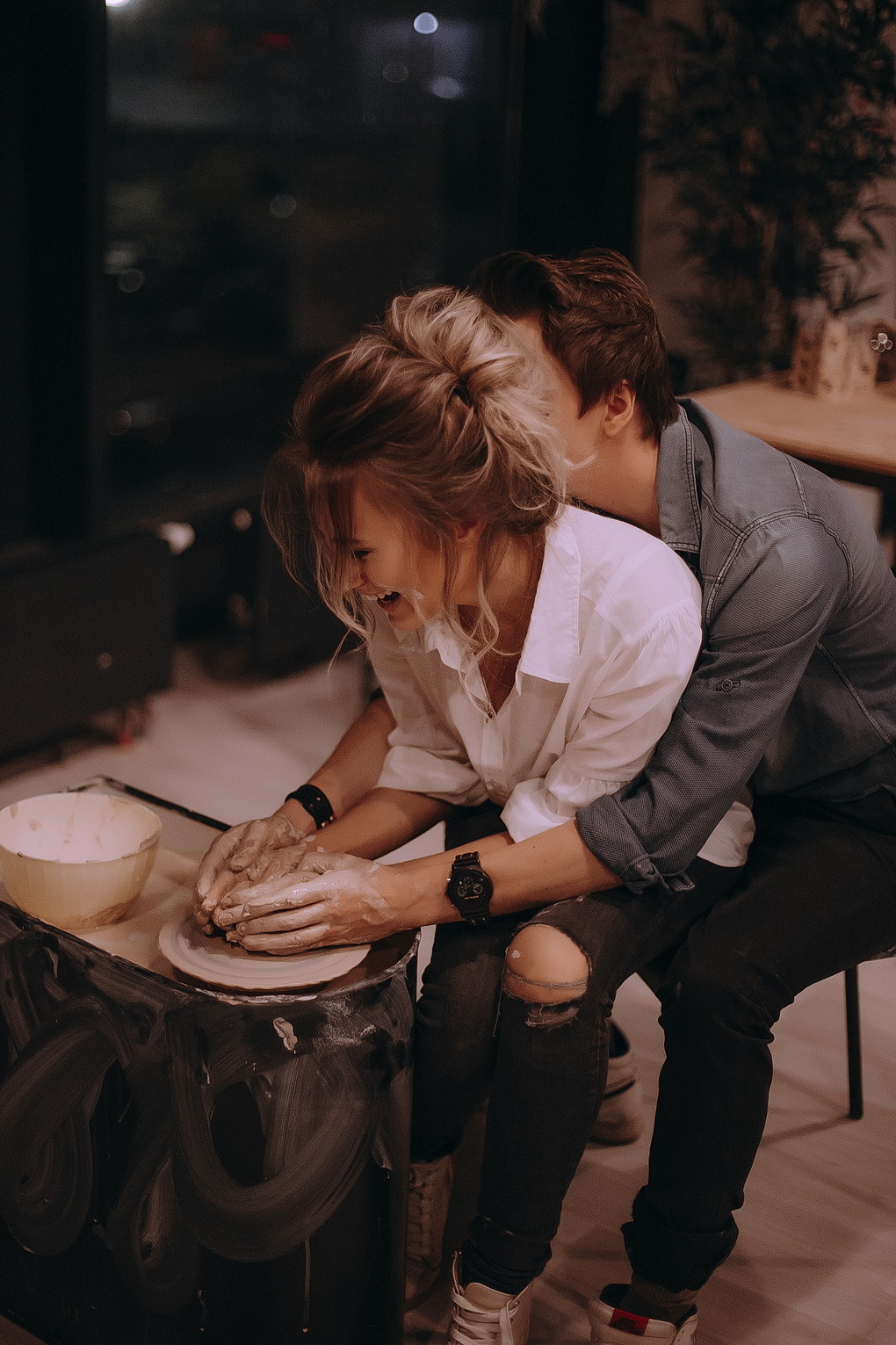 Date night pottery class for couples in Los Angeles