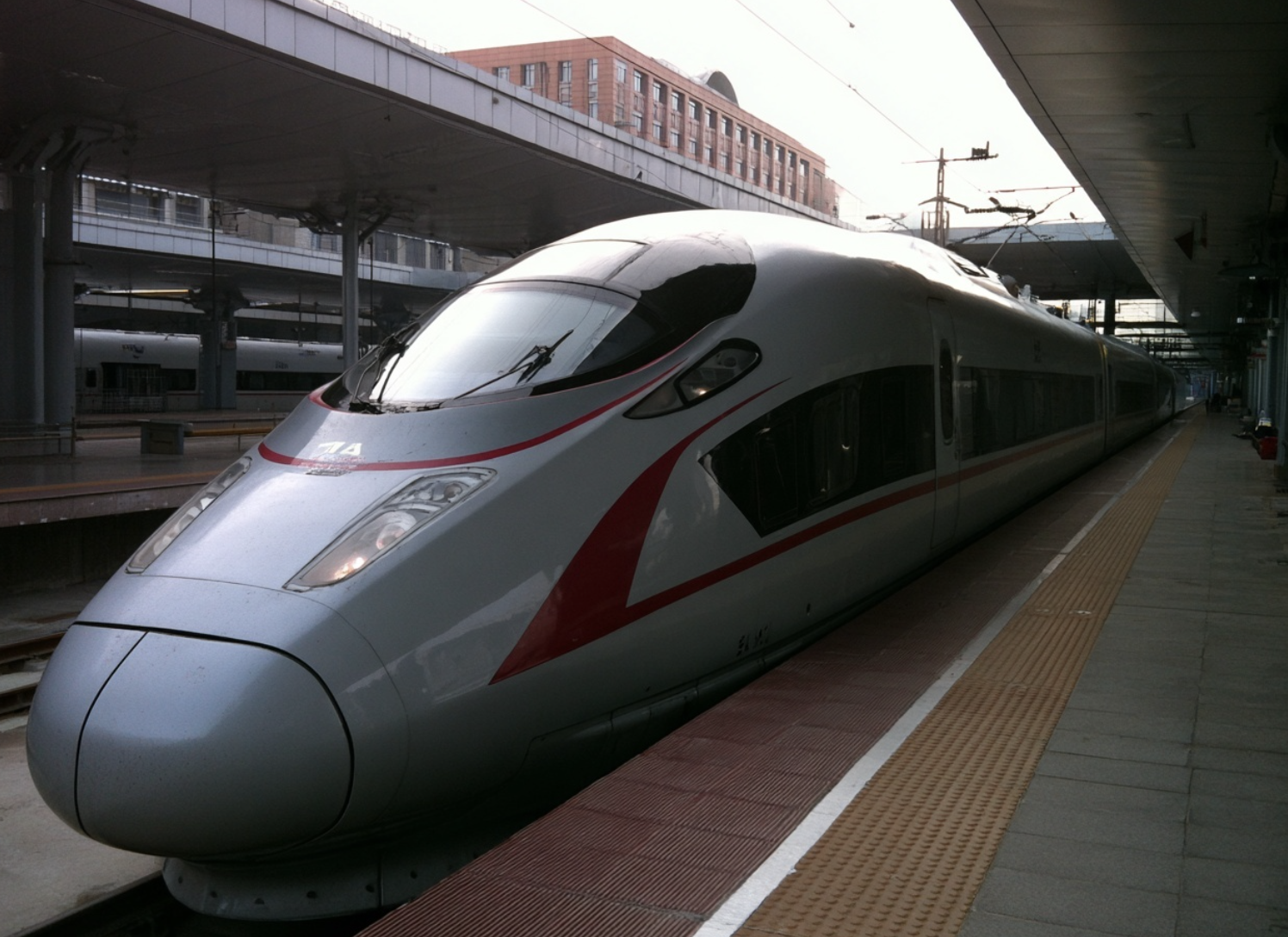 Chinese High-Speed Rail: Fuxing Hao Train