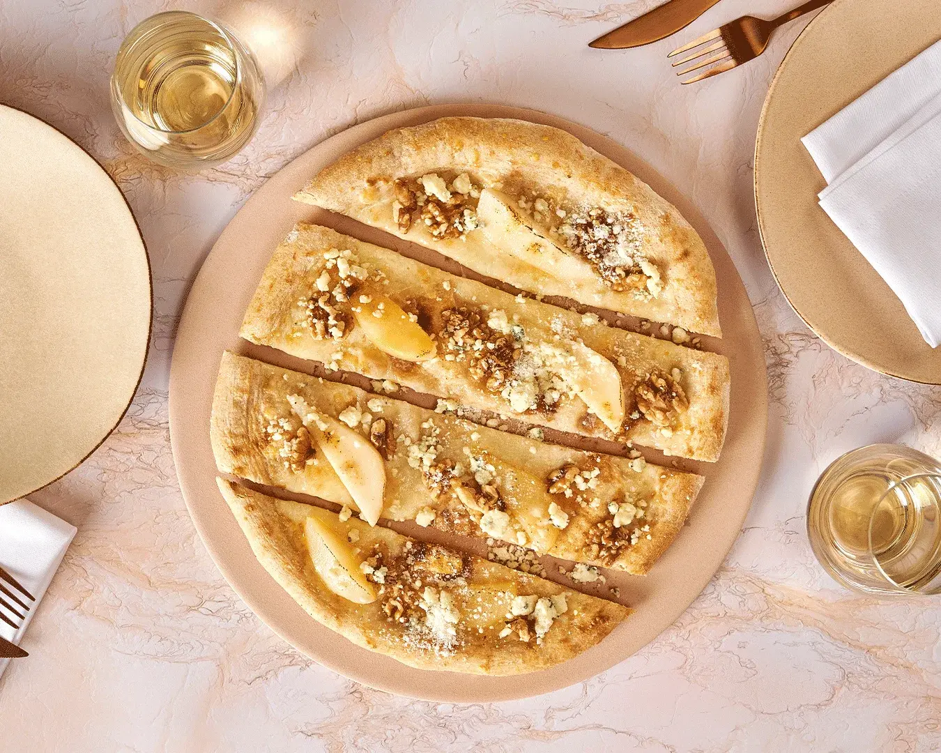 Four-Cheese Pizza | Par-Baked For Foodservice | Donna Italia