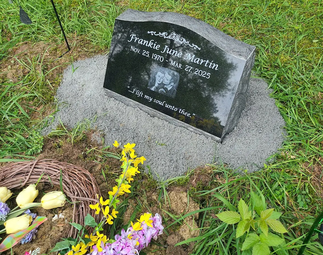 Headstone Design Process: A Simple 4-Step Guide - Traditional Headstones