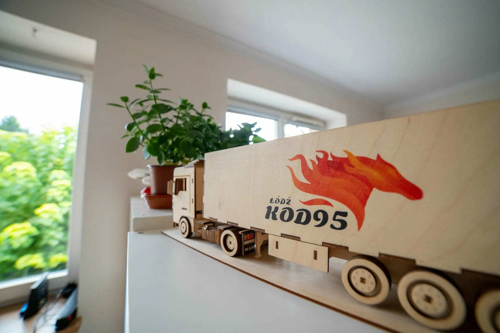 Код 95 в Польше (Варшава) - обучение водителей по доступной цене | StarTruck school