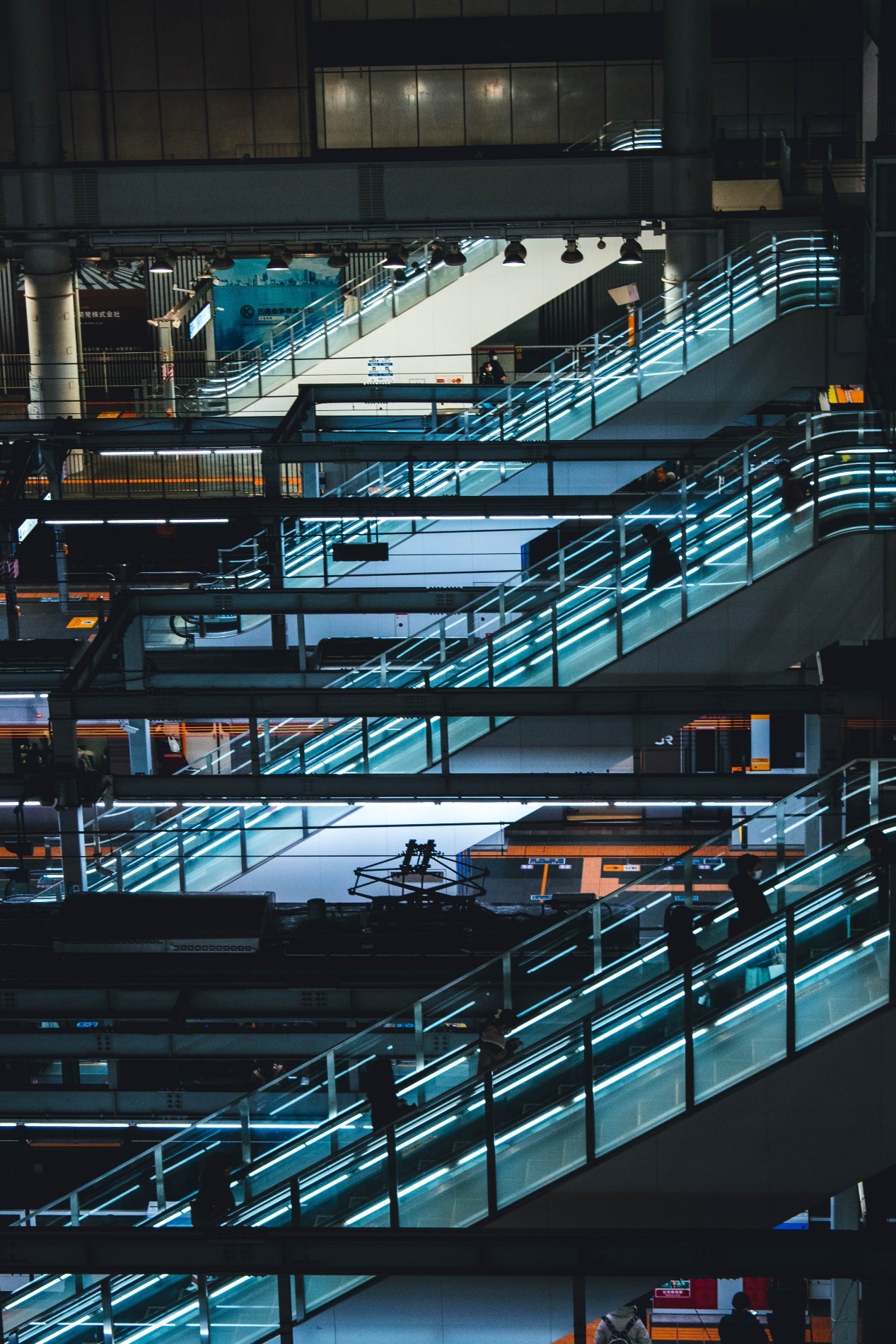 Quick Guide of Osaka Railway Stations - JAPANESE TRAINS