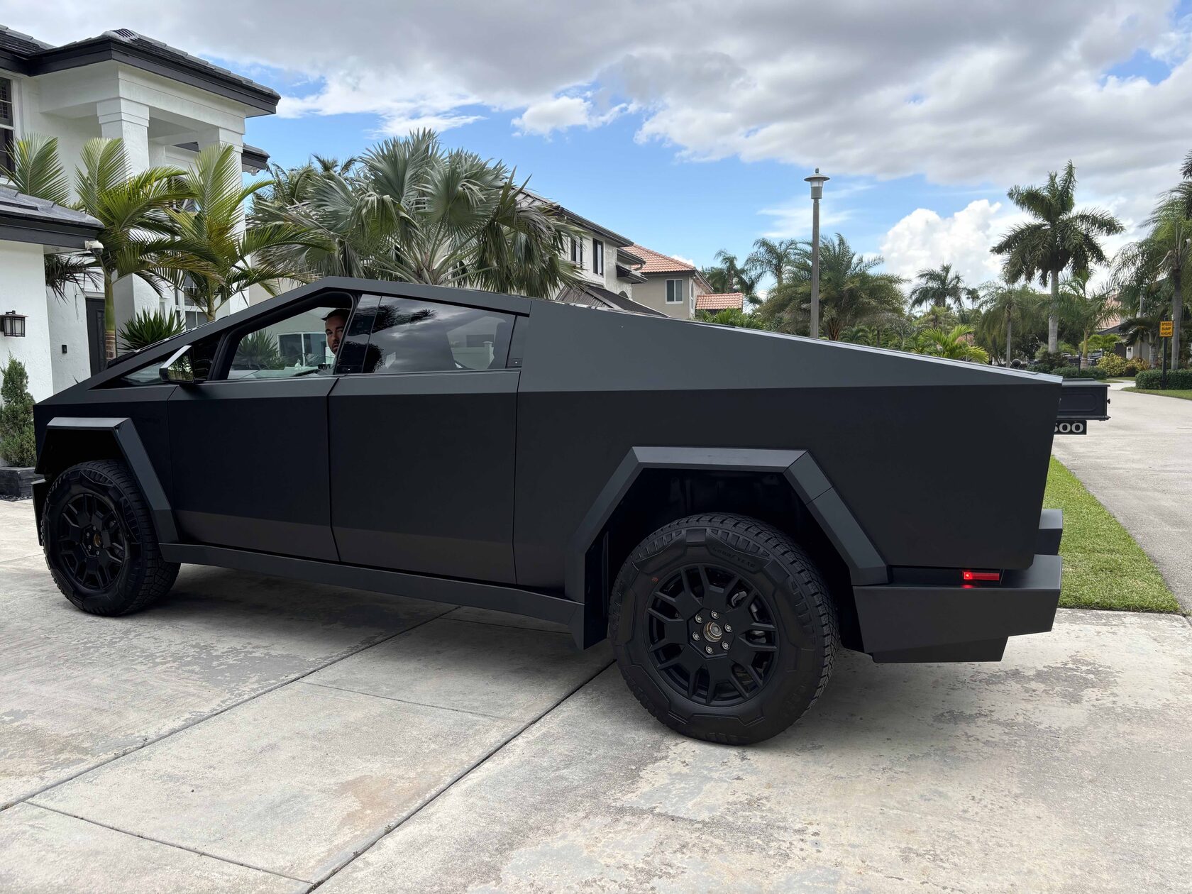 Cybertruck Wrapping Service In Miami | Tinting, Ceramic Coating, PPF