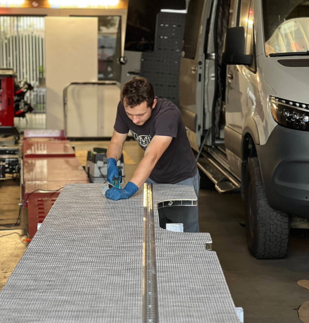 🛻How to Choose the Best Sprinter Van Repair Shop in San Diego | Expert ...