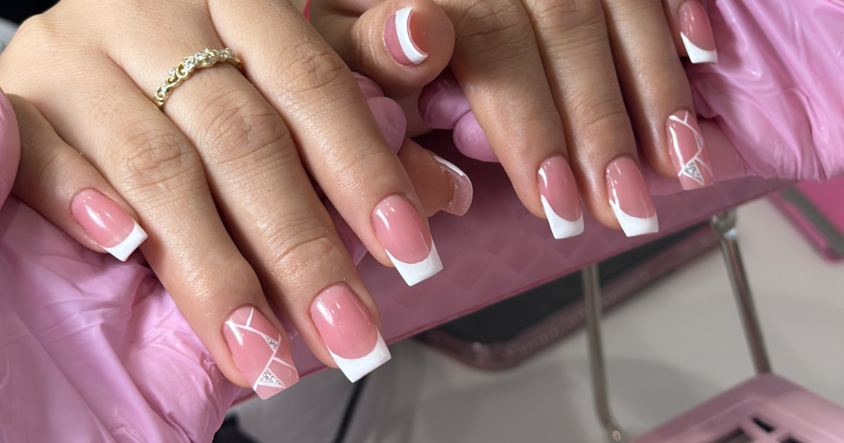 Nails salon Easy.beautyspace