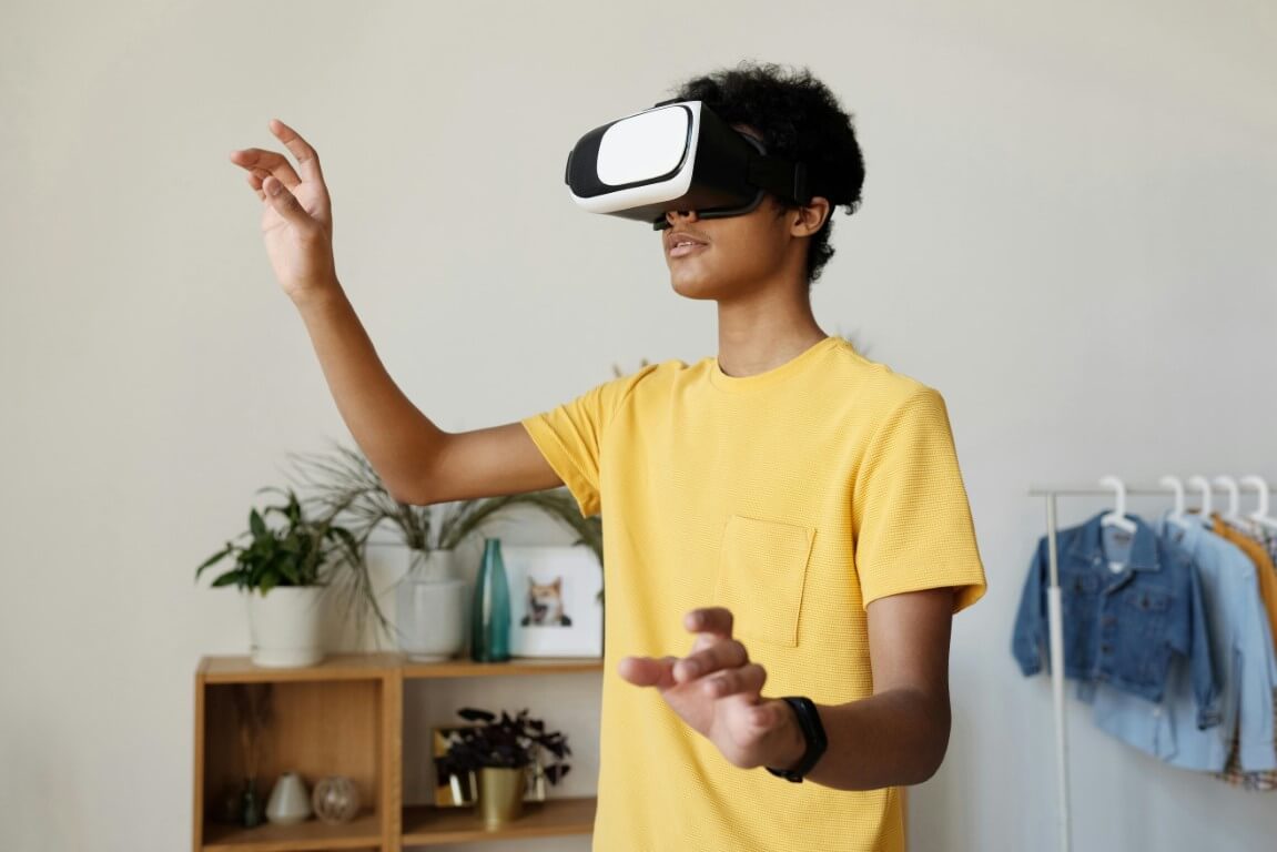 What is Virtual Reality Exposure Therapy? A Complete VRET Guide