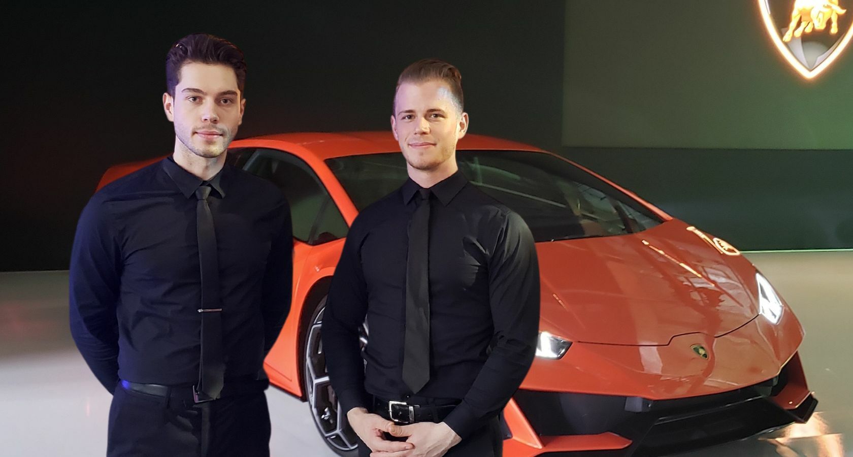 Booth Models in Las Vegas - Best Booth Support in Nevada | Julia Valler ...