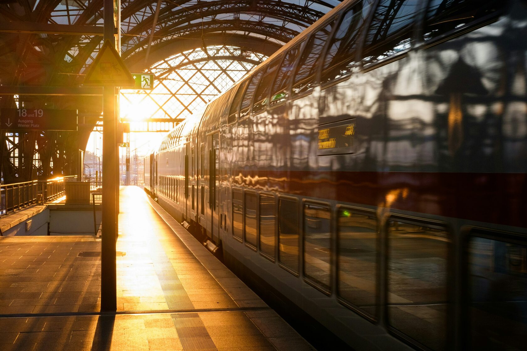 Dresden Central Station - CZECH RAILS