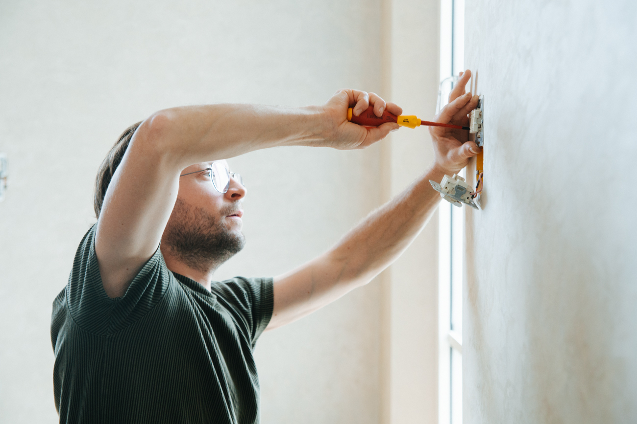 "Smart Point System" is a home automation specialist. We install smart ...