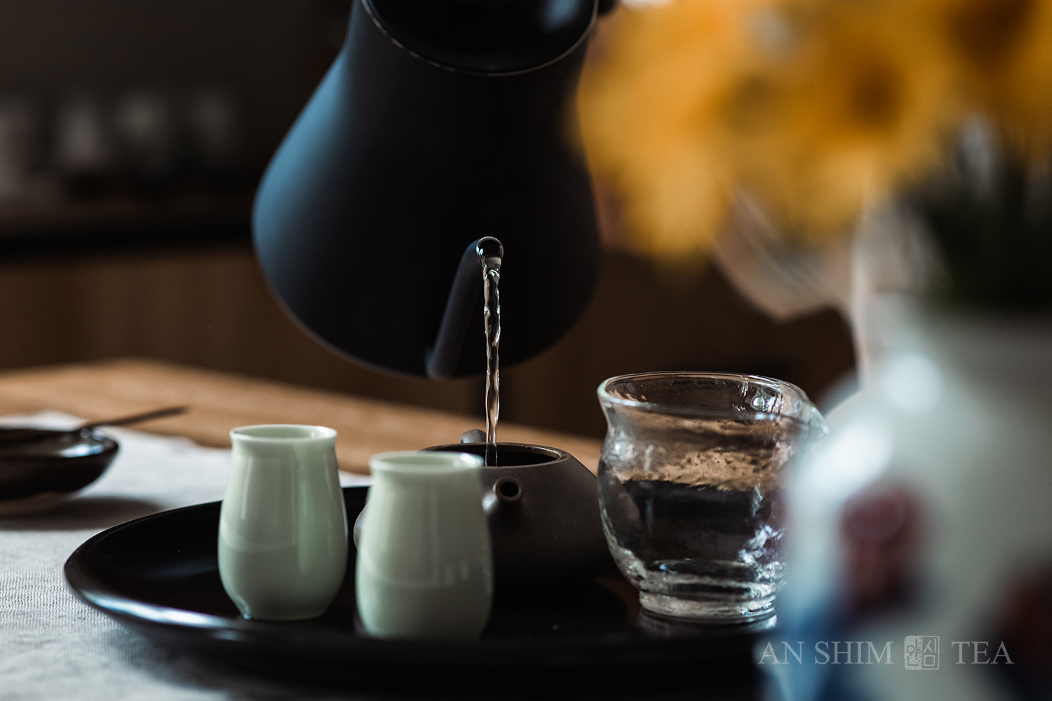 Wu‑Yi Hong Shui Wulong Cha Bing 2017 — Aged Oolong