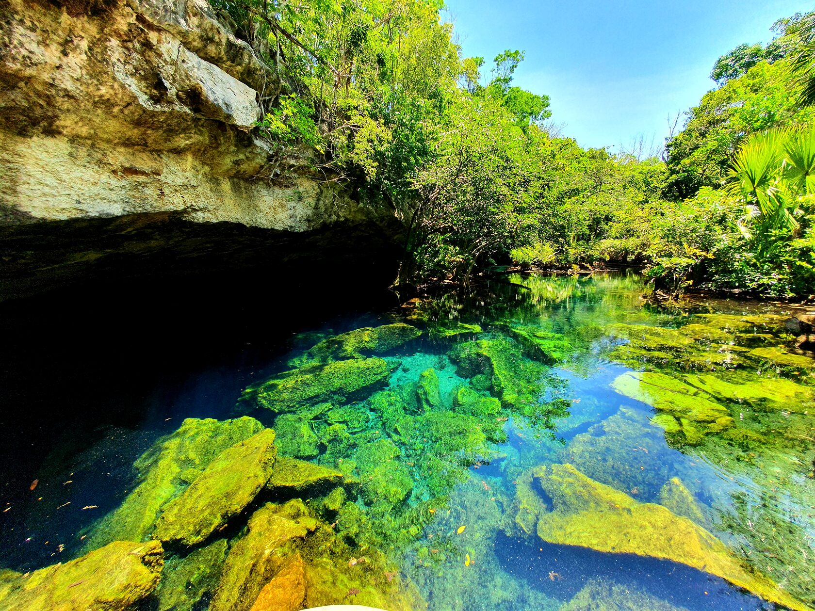 2024’s most popular spring destinations | DiscoverCars.com