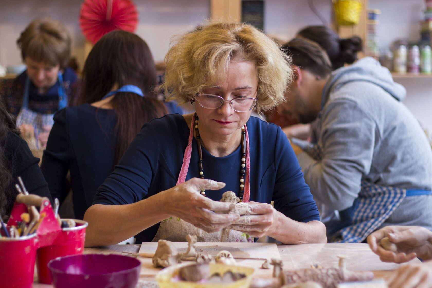 Pottery Classes in Chicago – Create, Relax, and Take Home Your Art