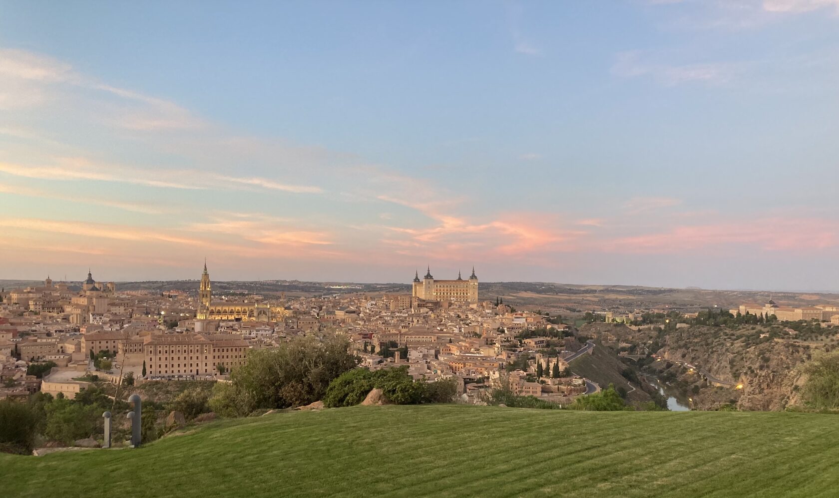 Madrid entre los 5 principales destinos de verano | DiscoverCars.com