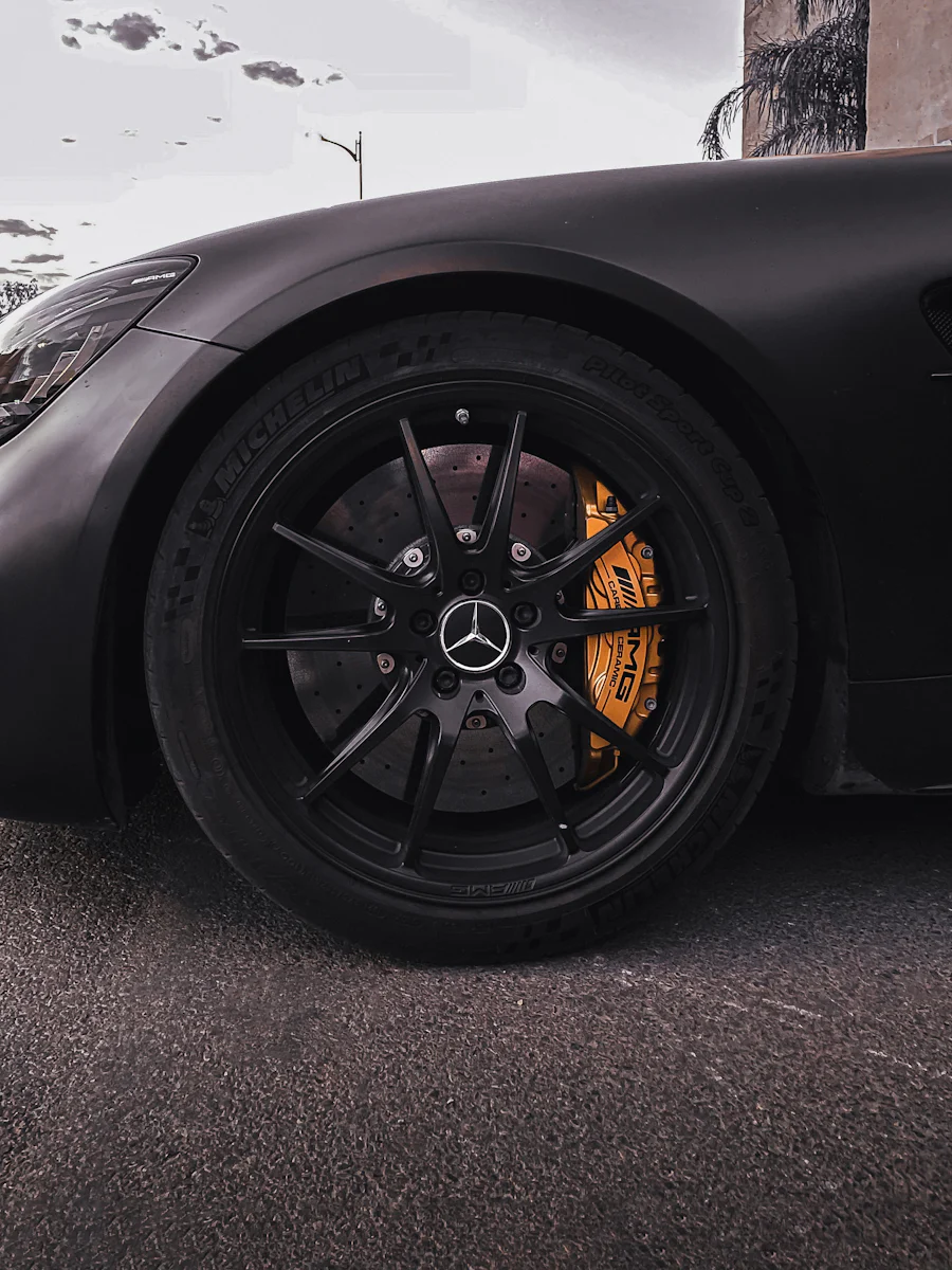 Repair, restoration and sale of car disks in Prague | Dwiger Automotive