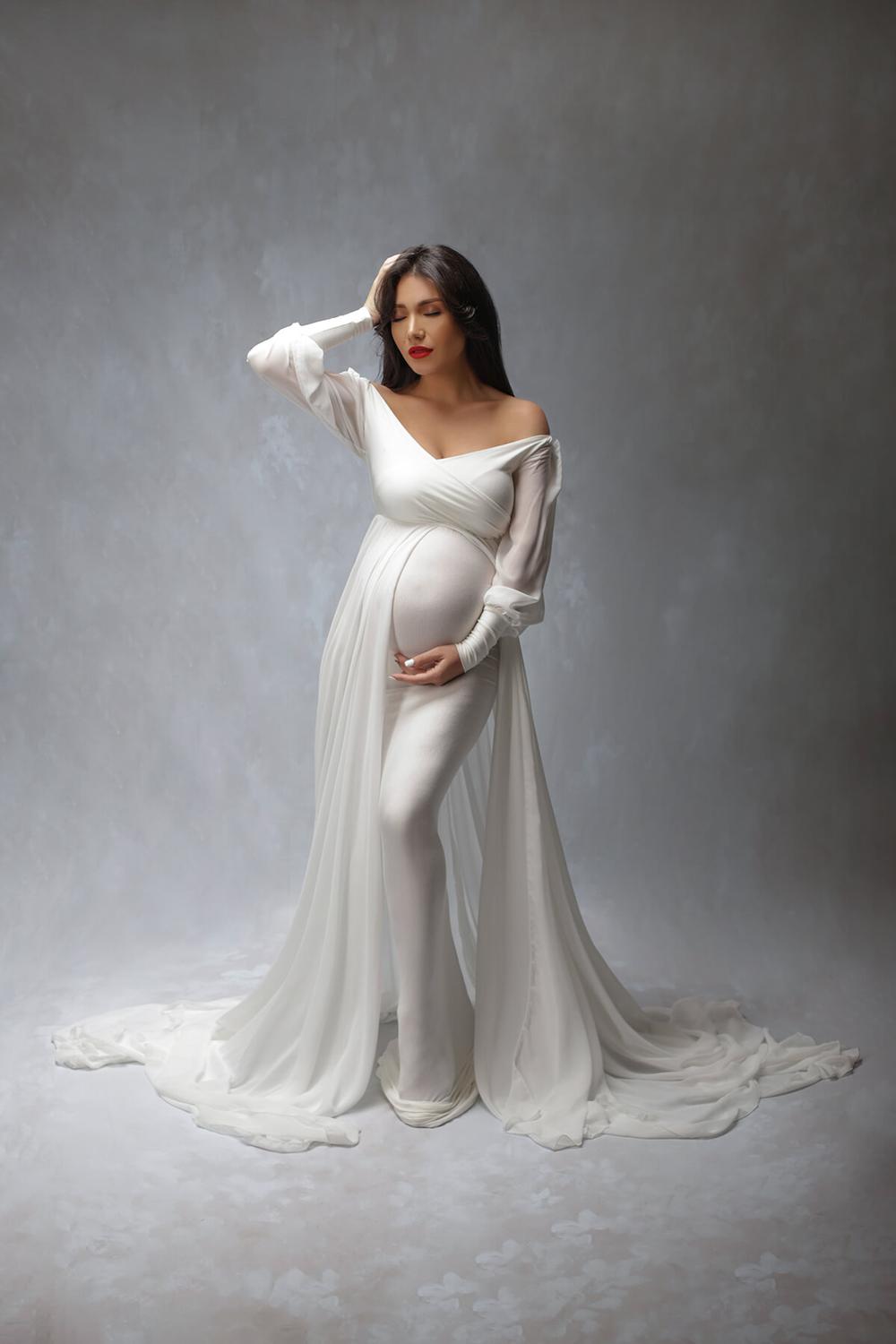 Maternity Photoshoot in UAE - First Impression Artwork