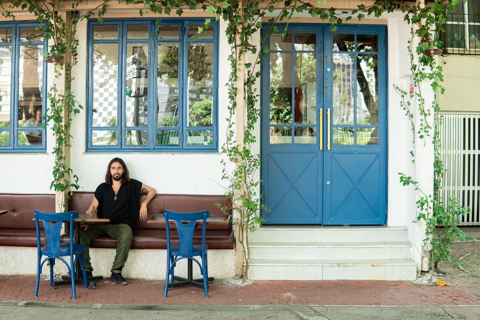 Human Rias: I want to raise awareness for the Iranian people