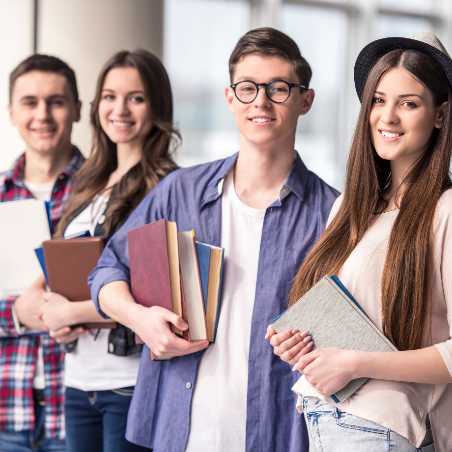 Status in pravice študentov v Sloveniji