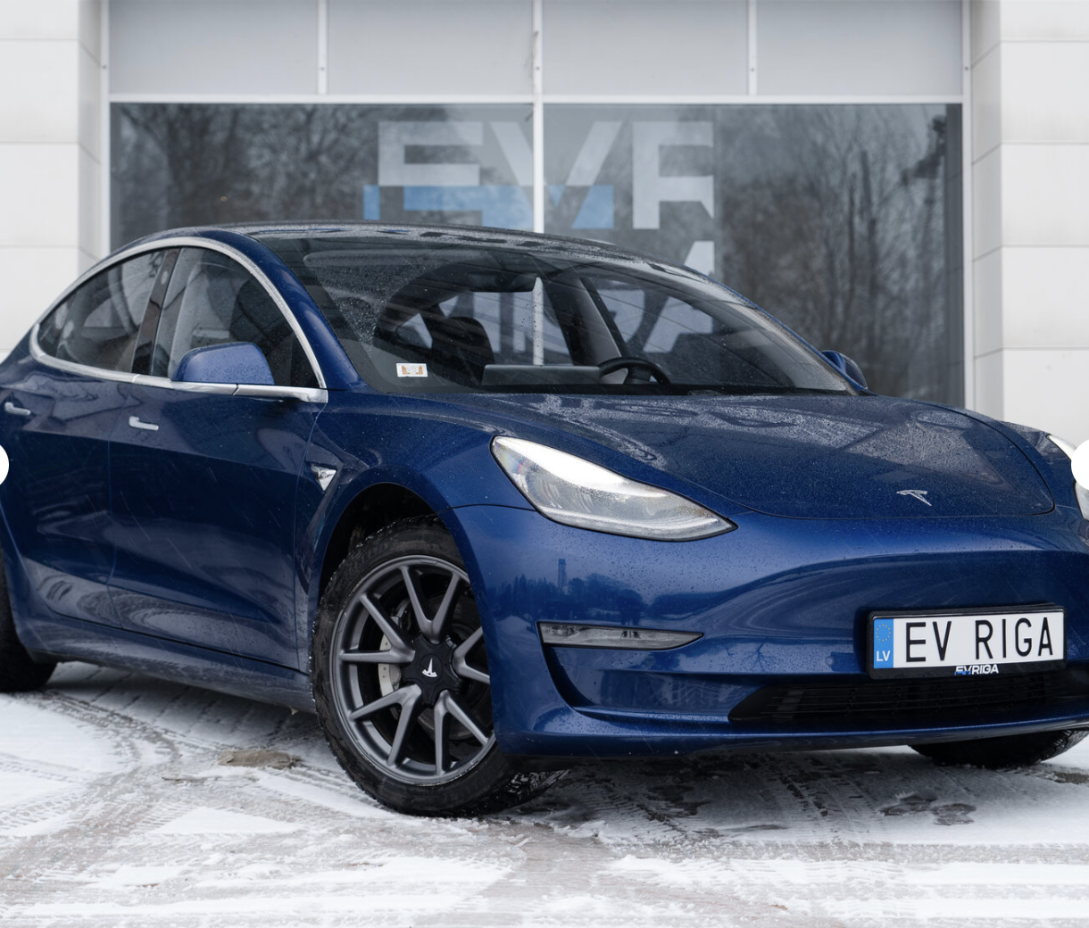 Tesla Model 3 Standard Plus 2019. Ar PVN