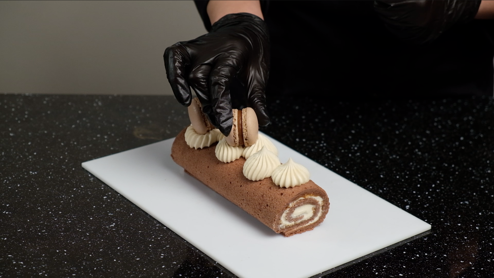 Roll cake - Online pastry course