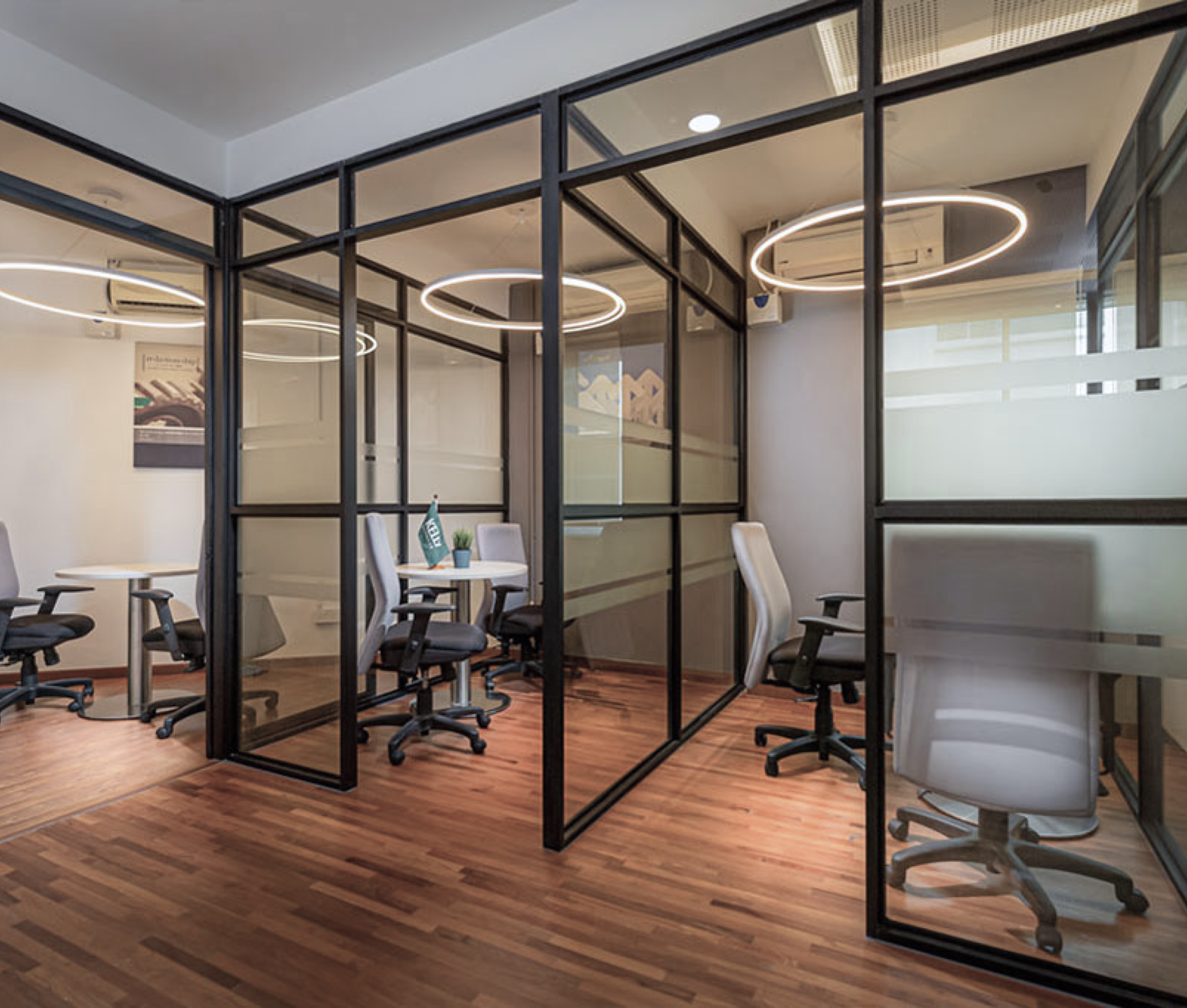 Portfolio - aluminum glass partition