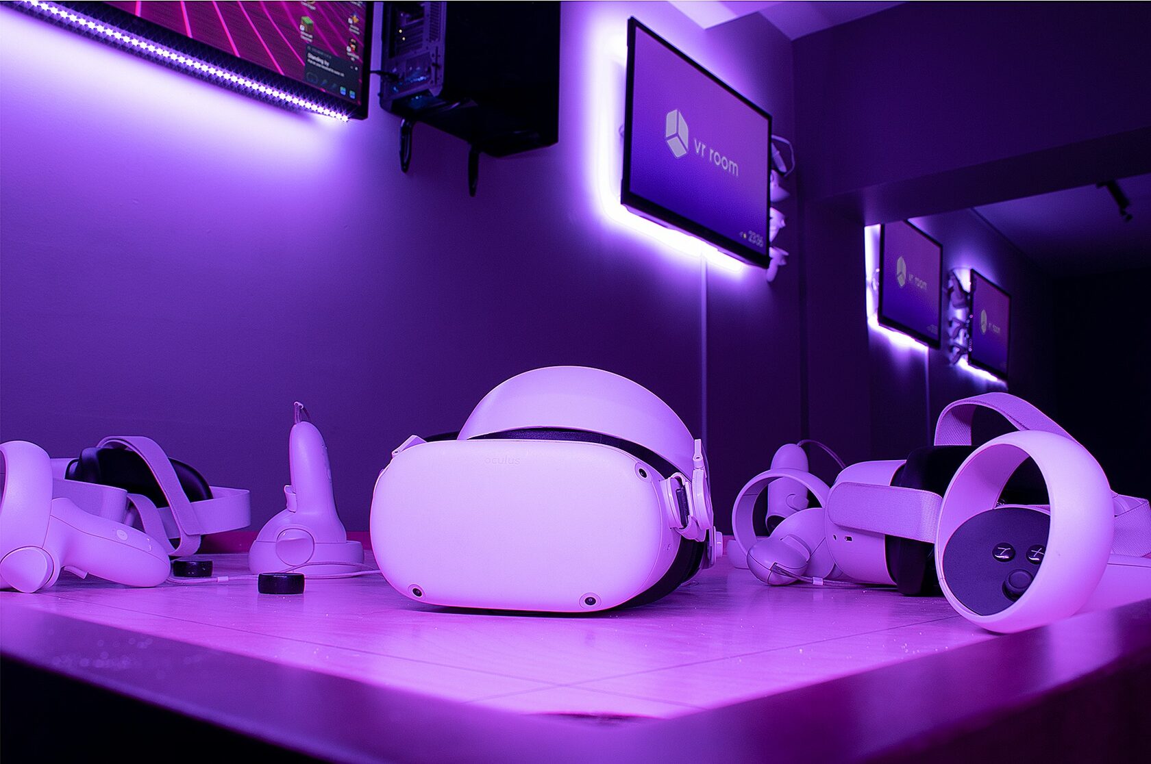 VR Room – Virtual Reality Entertainment & Experiences in Riga