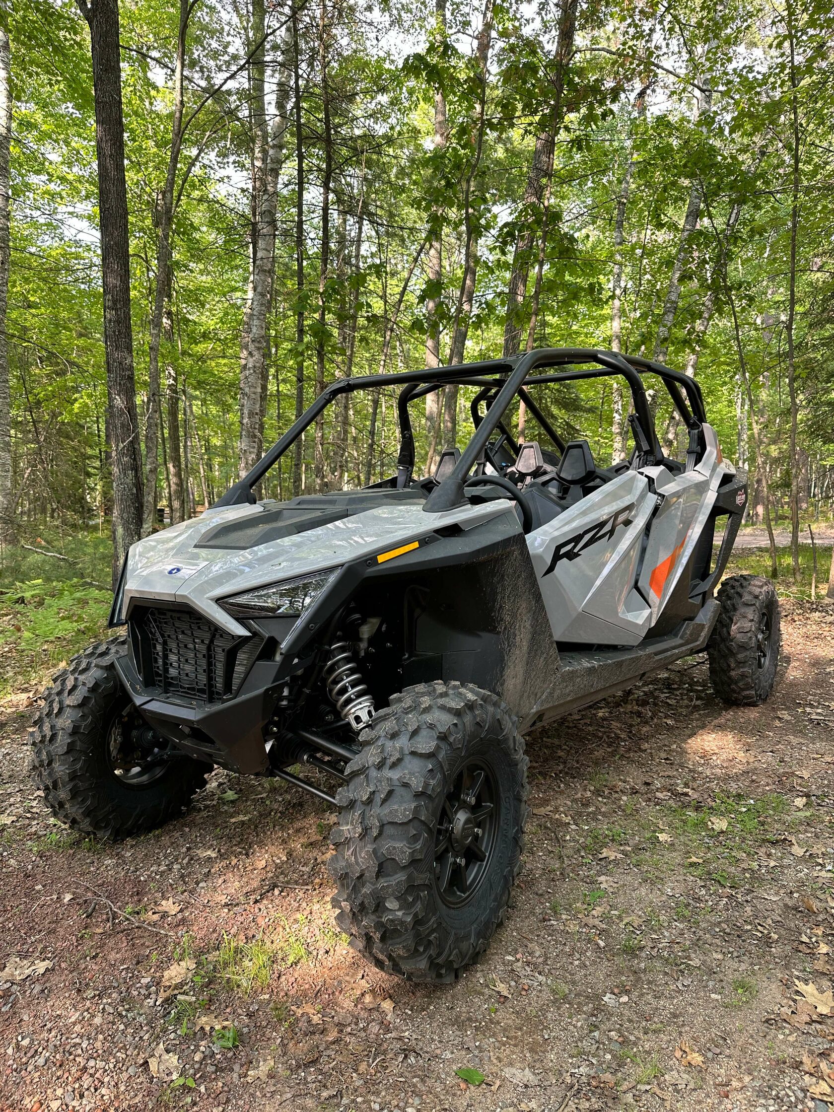 Boat, UTVs & Family Toys Rentals