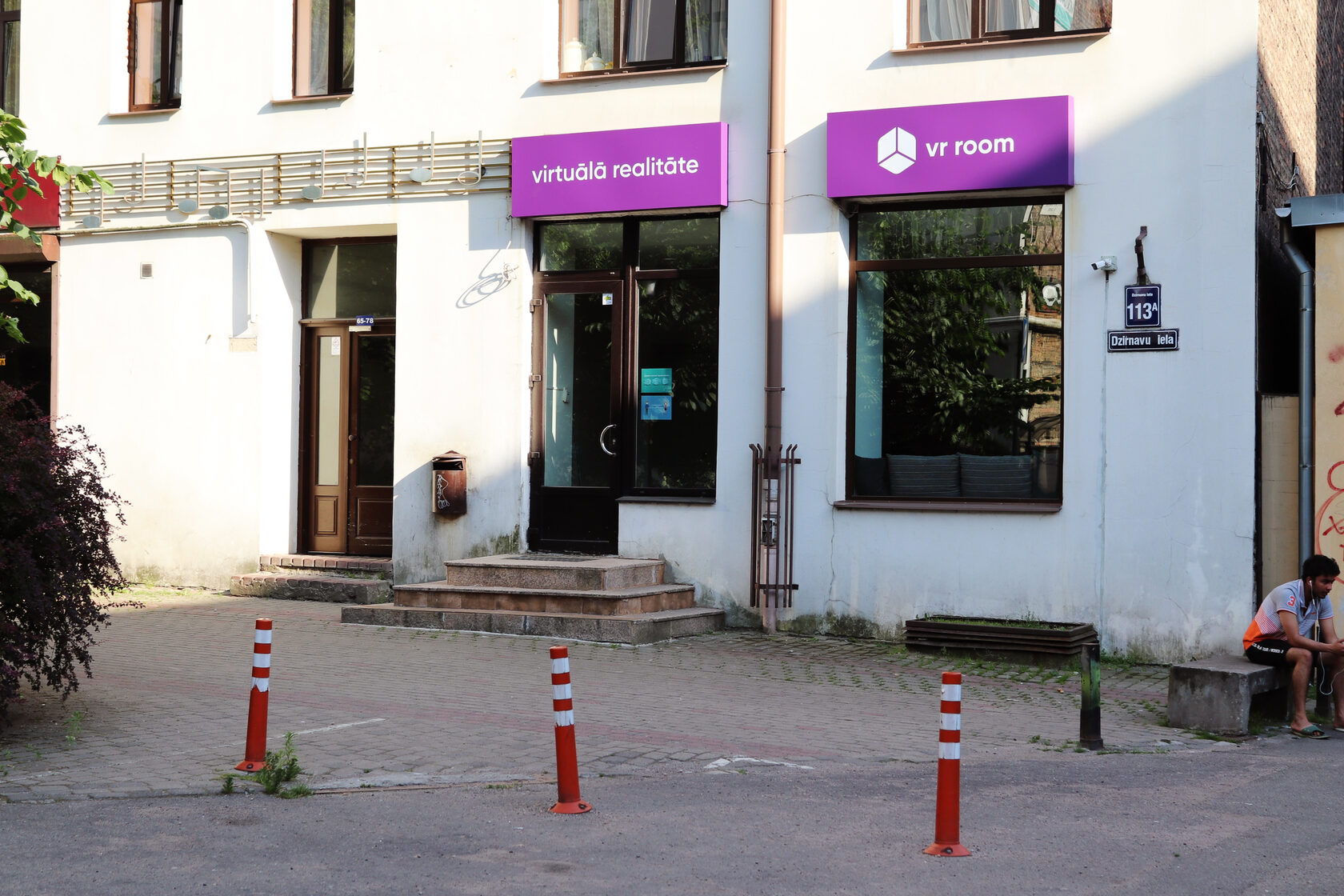 VR Room – Virtual Reality Entertainment & Experiences in Riga