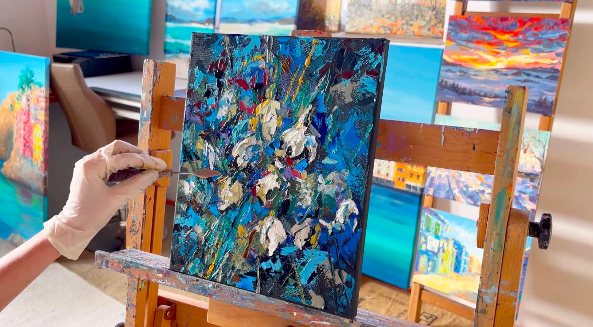 How to Paint with a Palette Knife: A Beginner’s Guide